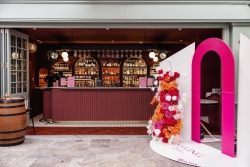 Robert’s on Oxford